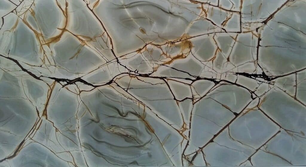 The 8 Most Stunning Quartzite Patterns for Show-Stopping Countertops